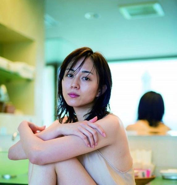 「サッカー観戦をとるか 彼女をとるか・・・」（2022年12月06日のボケ） - ボケて